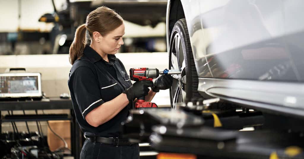 All About Mercedes-Benz Wheel Alignment | Keyes European