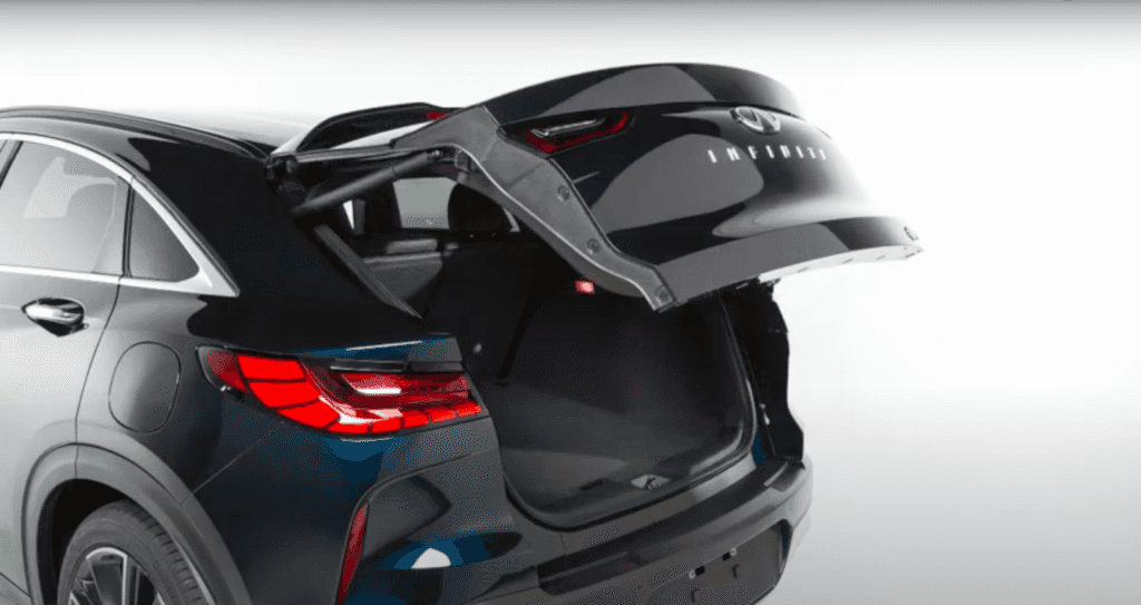 INFINITI Power & Motion Activated Liftgates Ease Cargo Loading