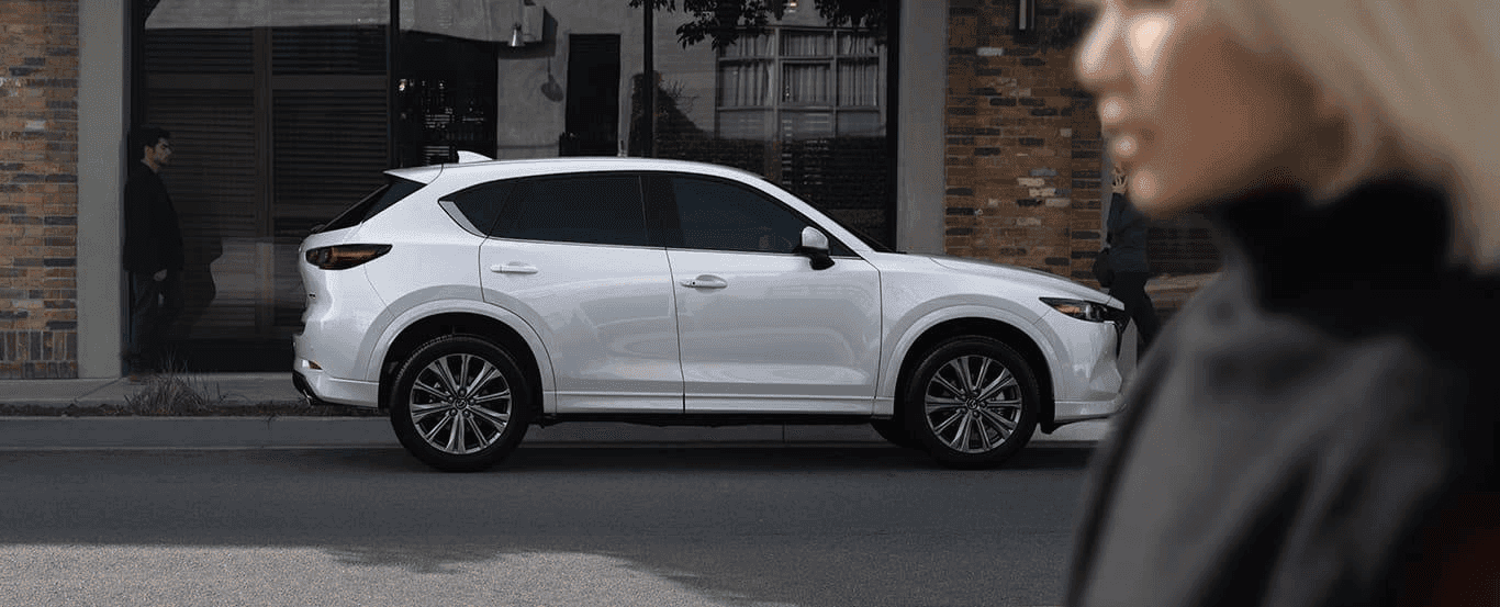 Tips to Keep Your White MAZDA Clean | Superior Mazda of Bentonville
